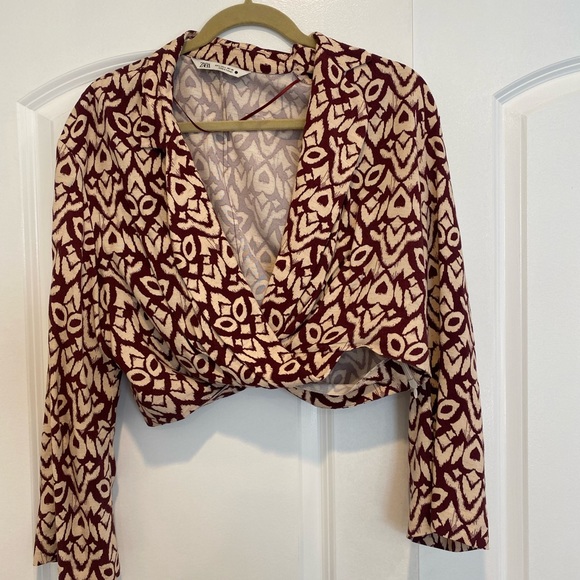 Zara | Tops | Zara Print Crop Top | Poshmark